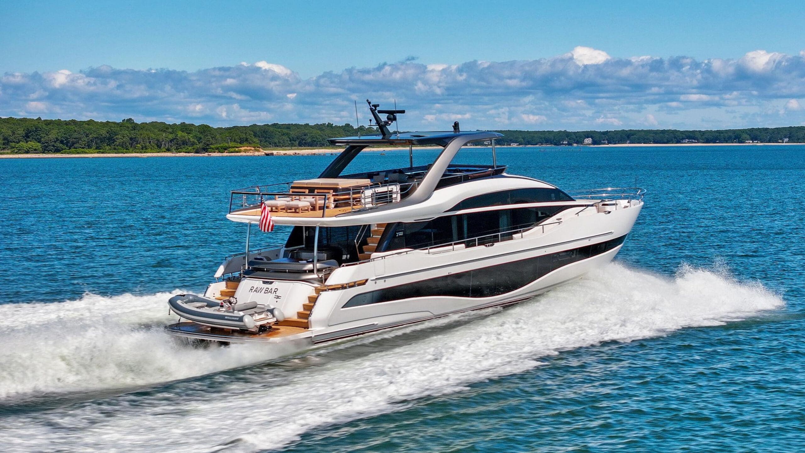SOLD: 2023 Princess Y85 | The Italian Yacht Group